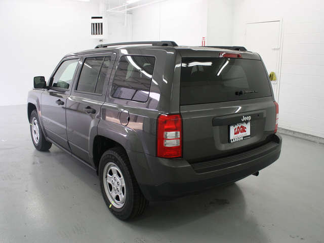 2015 Jeep SUVs near Tacoma - Larson Dodge